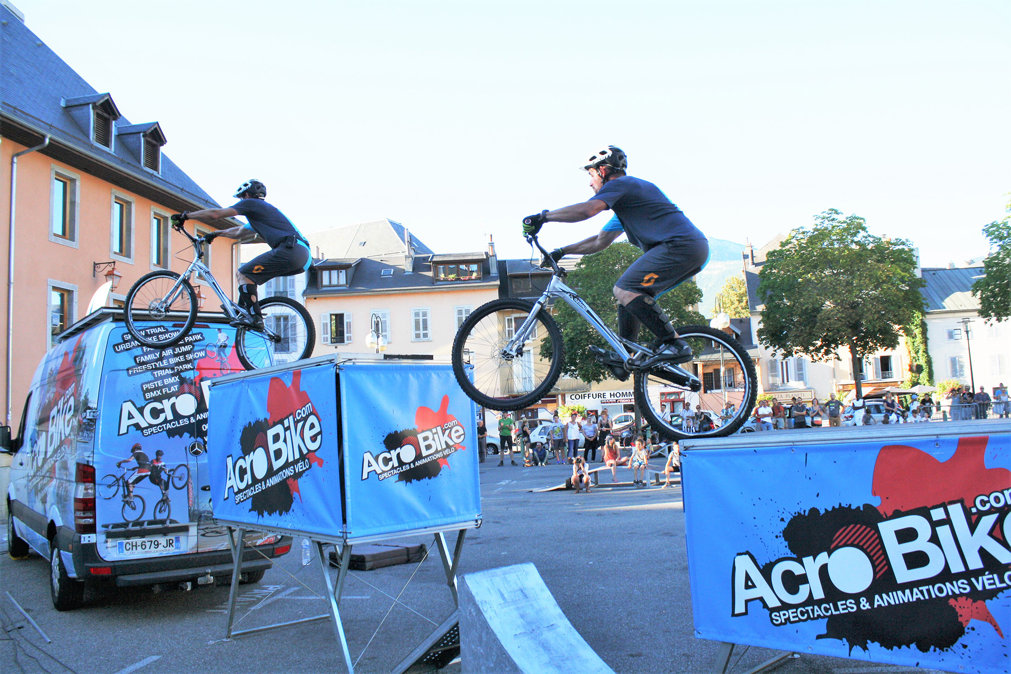 100% Trial - Acro Bike