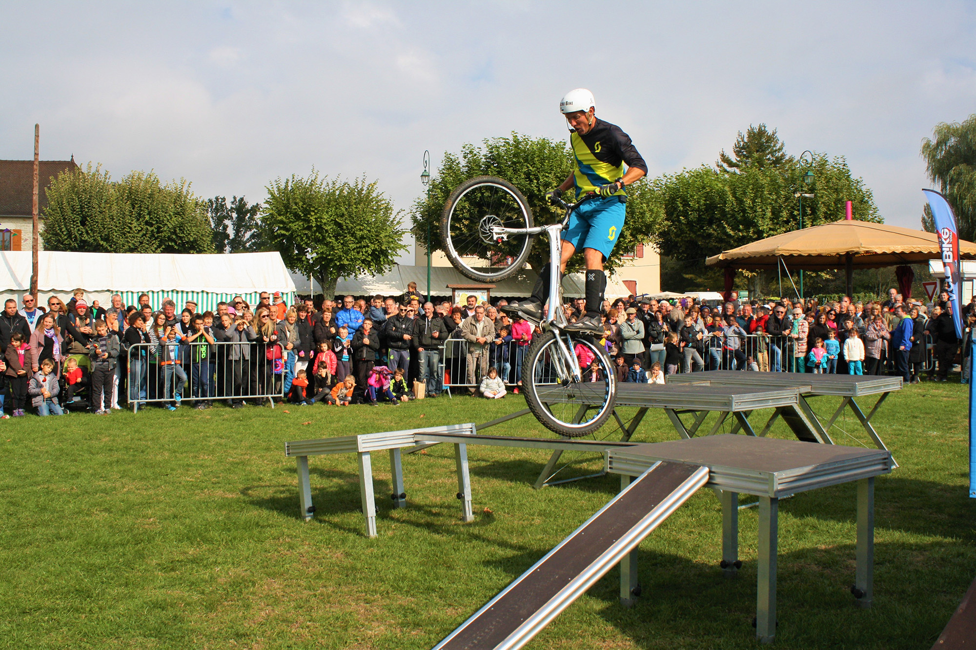 Mix Bike Show - Acro Bike